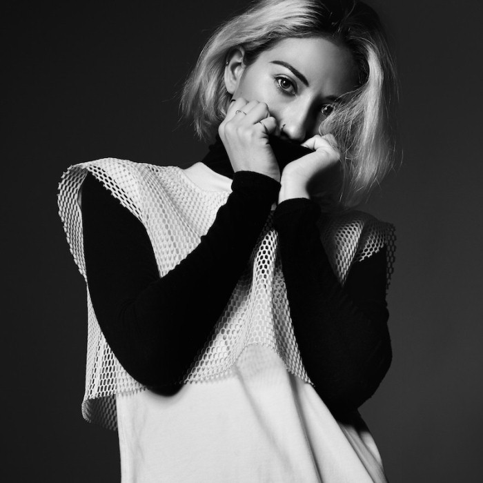 Tei Shi | TheAudioDB.com