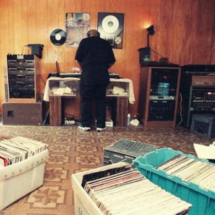 DJ Screw | TheAudioDB.com